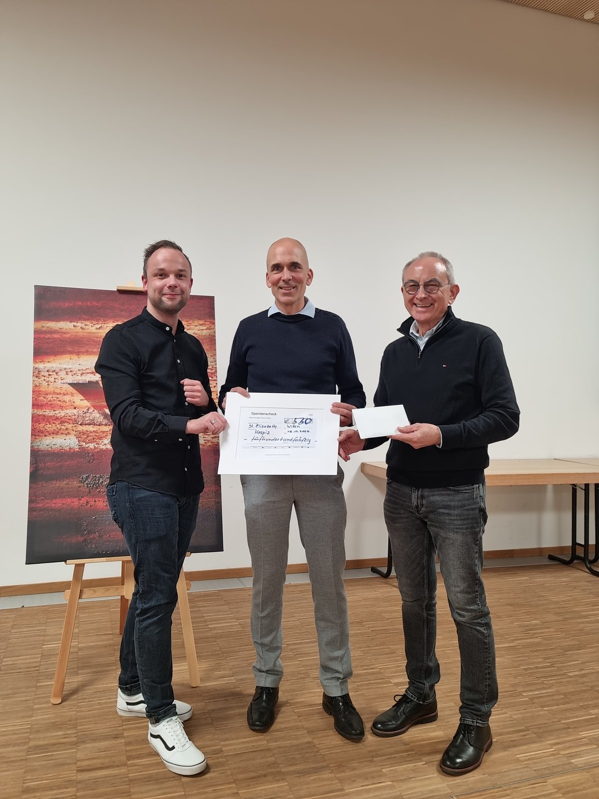 Charity Versteigerung von Bildern aus dem Stufu-Seminar „Fotografische ...